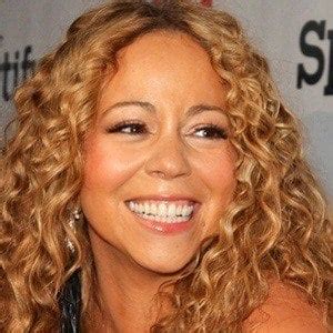 Mariah Carey Idade Vida Pessoal Biografia Famous Birthdays
