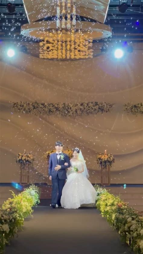 브라이드 켈리 신랑 신부님의 귀여운 퇴장 댄스 😎 브라이덜빌리지 라한셀렉트경주 경주라한셀렉트 경주라한셀렉트본식스냅 경주맛집 경주웨딩 경주스드메 경주