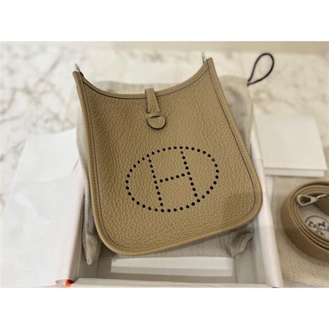 Hermes 新品 Hermes エヴリンtpm エブリン トレンチの通販 By Cocomeimei｜エルメスならラクマ