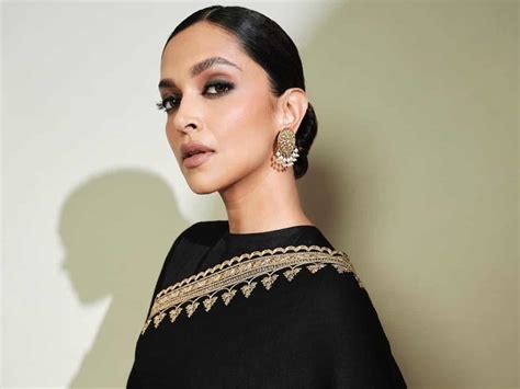 Deepika Padukone Gets Trolled For Mispronouncing Assalamualaikum