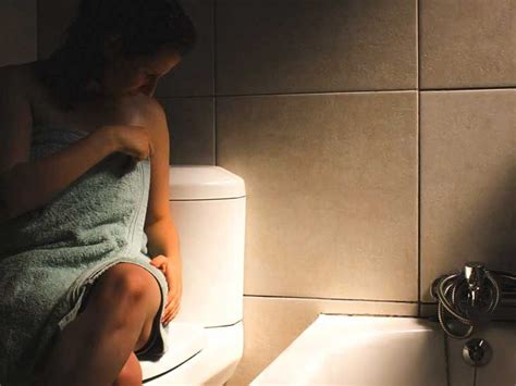 Itchy Breasts — No Rash Symptoms Causes And Treatment