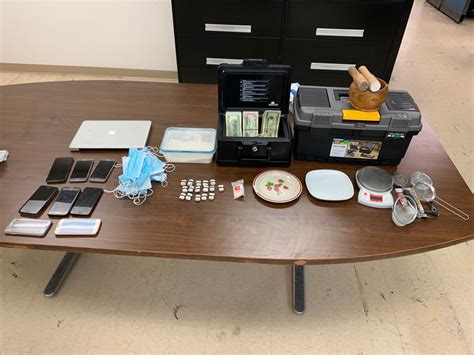 Nypd Touts Seizure Of Drugs On Staten Island