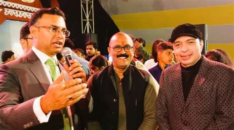 बिस्मिल्लाह खां महोत्सव का आयोजन अल्ताफ की गायकी पर झूमे श्रोता तो