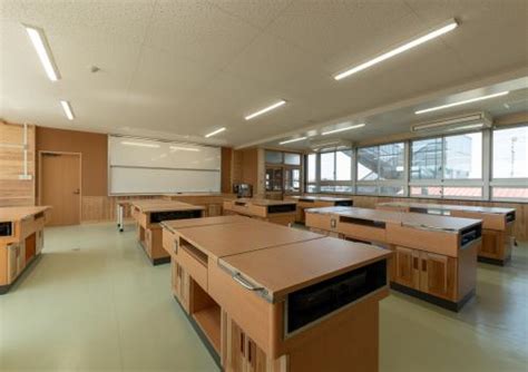 男衾中学校 特別教室 寄居町公式ホームページ