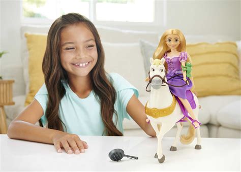 Disney Princess Rapunzel And Maximus Mattel