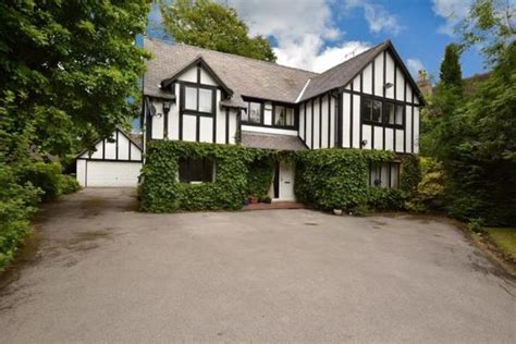 Property Valuation 5 North Lane Roundhay Leeds Ls8 2qj