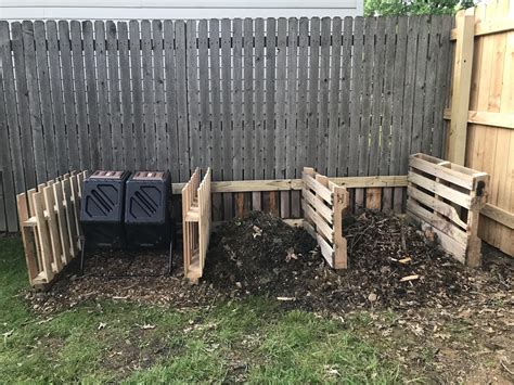 Built Some Bins R Composting