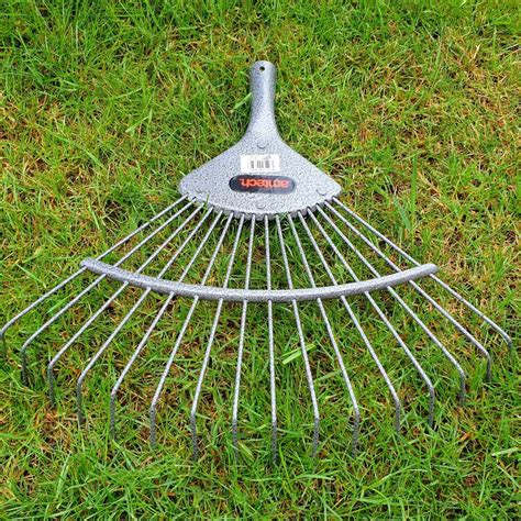 Replacement 16 Tooth Lawn Rake Head Garden Carbon Steel Grass Leaves Leaf Lawn