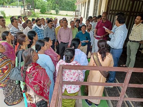 Demonstration On 13 Point Demands Memorandum Submitted To Tehsildar In