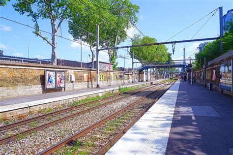 Rer Train Station Paris France Editorial Image Image Of Transport Metropolitan 278233005