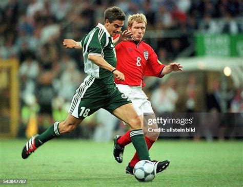 Fußball Europameisterschaft 2000 Photos and Premium High Res Pictures ...