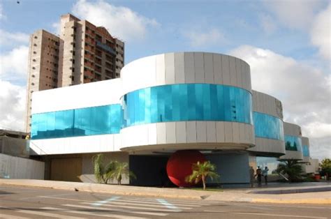 Conheça as cidades que mais geraram e mais perderam vagas em MT no ano
