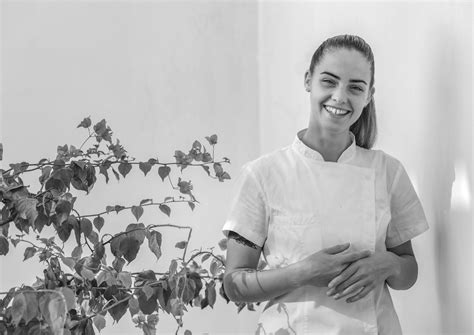 Francesca Barone Il Cuoco Deve Assumere Un Ruolo Di Educatore Verso Lospite Stimolarlo A Una