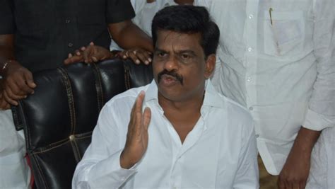 వసపన వడటప ఎప గరటల మధవ సచలన కమటస Mp gorantla