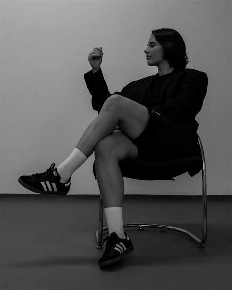 Charlotte Voll Rshorthairedhotties