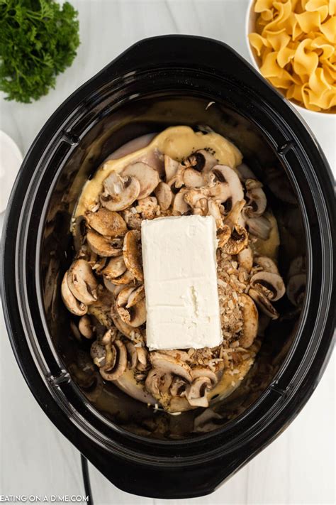 Slow Cooker Chicken Stroganoff Slow Cooker Chicken Stroganoff