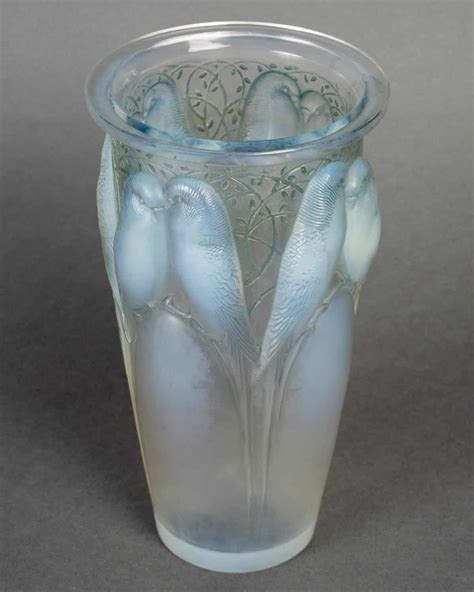 Vase Ceylan Verre Opalescent Patiné Bleu De René Lalique Biron