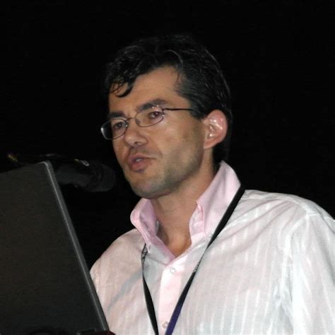 Sergio Luján Mora Youtube