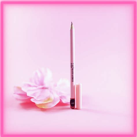 Ariel Bold Lipliner Jjdcosmetics