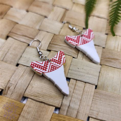 Mako Teeth Earrings Nz