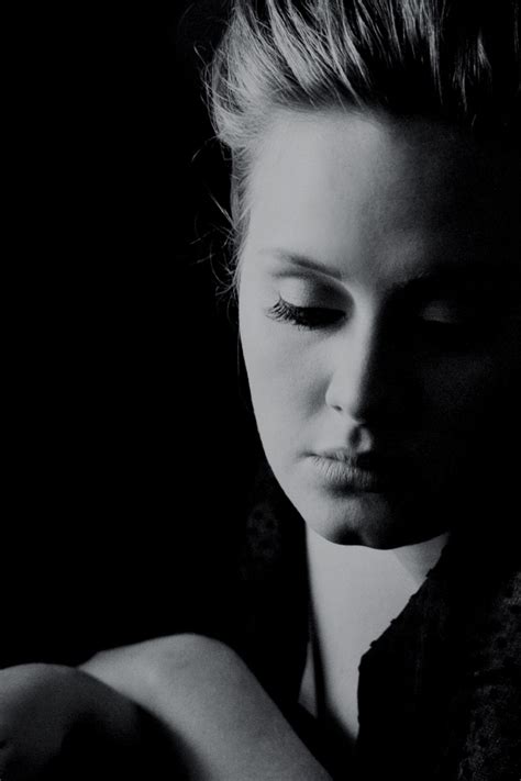2000x3000 Resolution Adele Monochrome 2019 2000x3000 Resolution