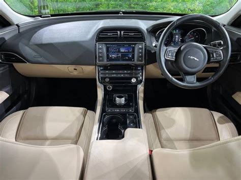 ジャガー Xe Xe ファーストエディション 41万km 2078万円大阪府 069 の中古車詳細｜大阪府のジャガー・ランドローバー