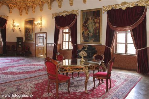 Bojnický Zámok Hrad Zámok Bojnice Trenčiansky Kraj Najkrajšie