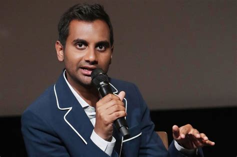 Aziz Ansari Talks Aaron Rodgers And Nicki Minajs Covid 19 Vaccine Remarks