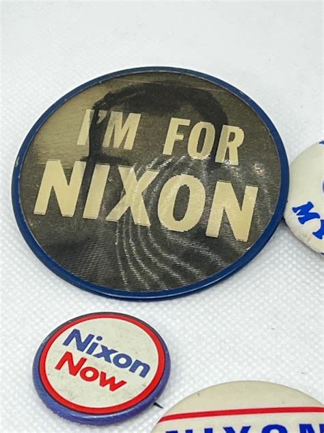 Lot 27 Richard Nixon Campaign Slogan Political Buttons
