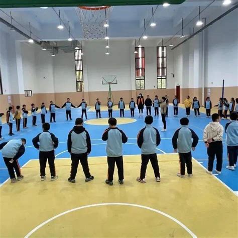 未成年人 新罗南城街道社工站举办小学生心理辅导团辅活动 中小学校 情绪 控制