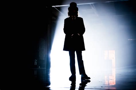 ‘gotham Reference Guide 3×04 Alice Through The Looking Glass Observer