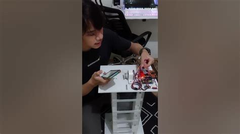 Prototype Kendali Lift Menggunakan Android Speech Recognition Berbasis