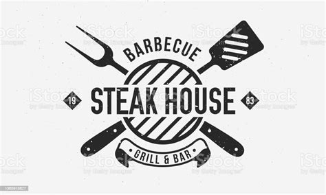 스테이크 하우스 바베큐 아이콘 템플릿 그릴 포크 주걱 리본 배너가 있는 바베큐 엠블럼 트렌디 한 빈티지 포스터 벡터 일러스트레이션 바베큐그릴에 대한 스톡 벡터 아트 및 기타
