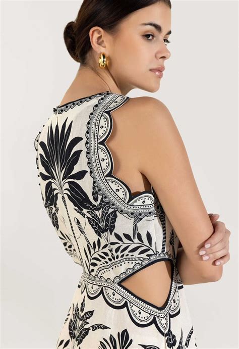 Setayesh Dress Dress Elegant Feminine Young Fabulous And Broke