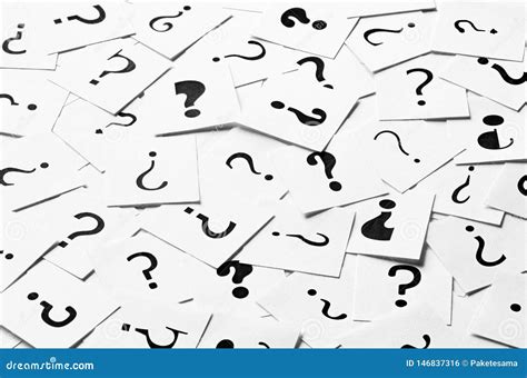 Pila De Muestras Del Signo De Interrogaci N Dispersadas Alrededor Stock