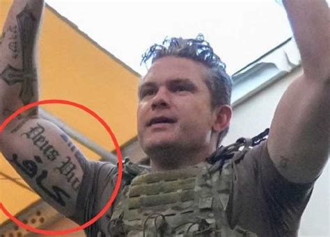 أخبار البلد وشم كافر بالعربية على ذراع وزير الدفاع الأميركي يثير