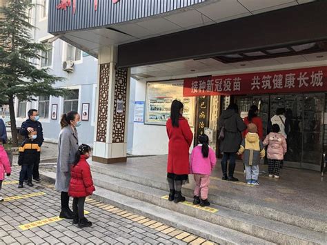 「华亭」华亭市东大街幼儿园完成幼儿第一剂新冠病毒疫苗接种工作