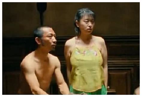 让子弹飞未删减几十秒的镜头她被捧红 赵铭 让子弹飞 镜头 新浪新闻