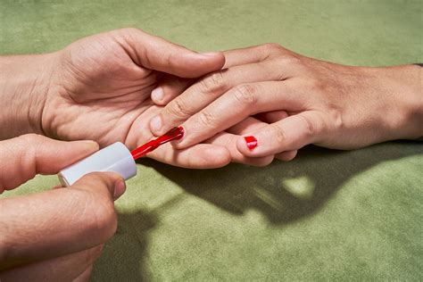 How To Tell The Difference Between Nail Psoriasis And Fungus Optum Perks