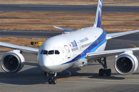 全日空航空a B7878梦幻客机ja809a 编辑类照片 图片 包括有 技术 商业 等候 天空 263653921