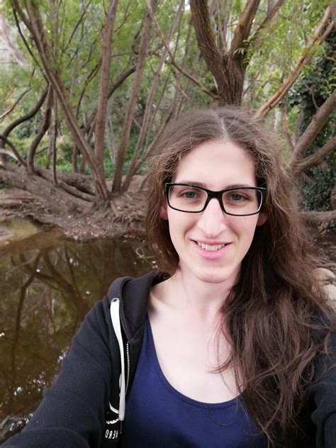 19f I Dont Want To Look Pretty Or Anything Just Pass As Female How Am