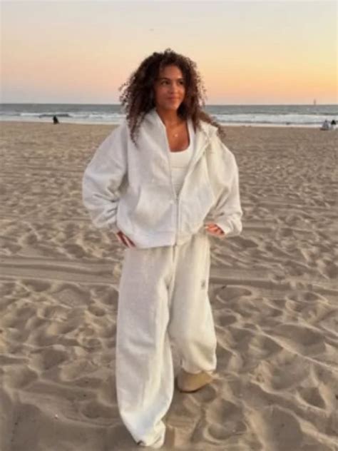 Deja Clark Model Biography Wiki Age Career Height Weight