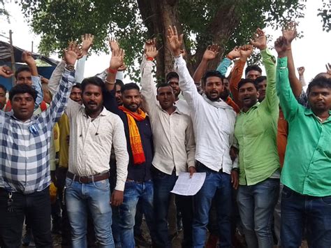 Deprived of deduction of one year EPF and ESI warning of stagnation of work चदल म बजल