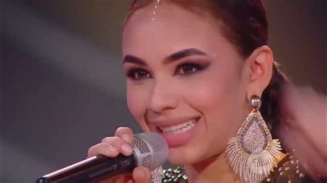Acompañando A La Talentosa Stefany Zabaleta Que Interpreta Rise Up En