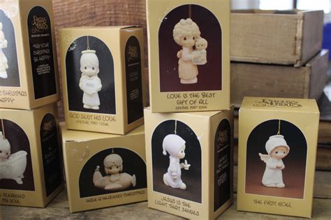 Huge Lot Precious Moments Christmas Ornaments Nativity Figure Figurines