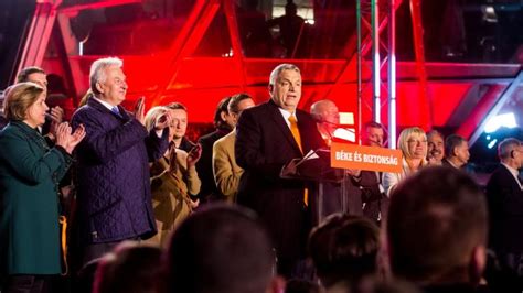 Orbán překvapil Suverénní Ukrajina je třeba aby Rusko nebylo hrozbou