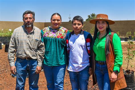 Tiene Edom X Cuatro Guardianes De La Limpieza Invitan A Trabajar En