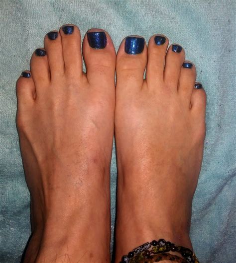 Men Nail Polish Nice Toes Mens Nails Painted Toes Grand National