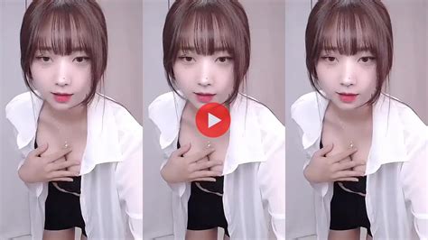 ㅇㅎ 꽁주 검은색 핫팬츠에 검스 한스푼 치지직 에펨코리아