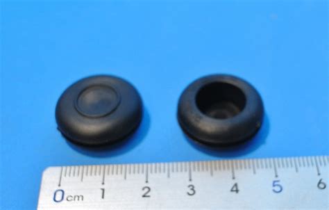 人気ショップが最安値挑戦 バラ売り GB 31 絶縁ゴムブッシング 溝径31mm 黒 共和化学工業所 kids nurie